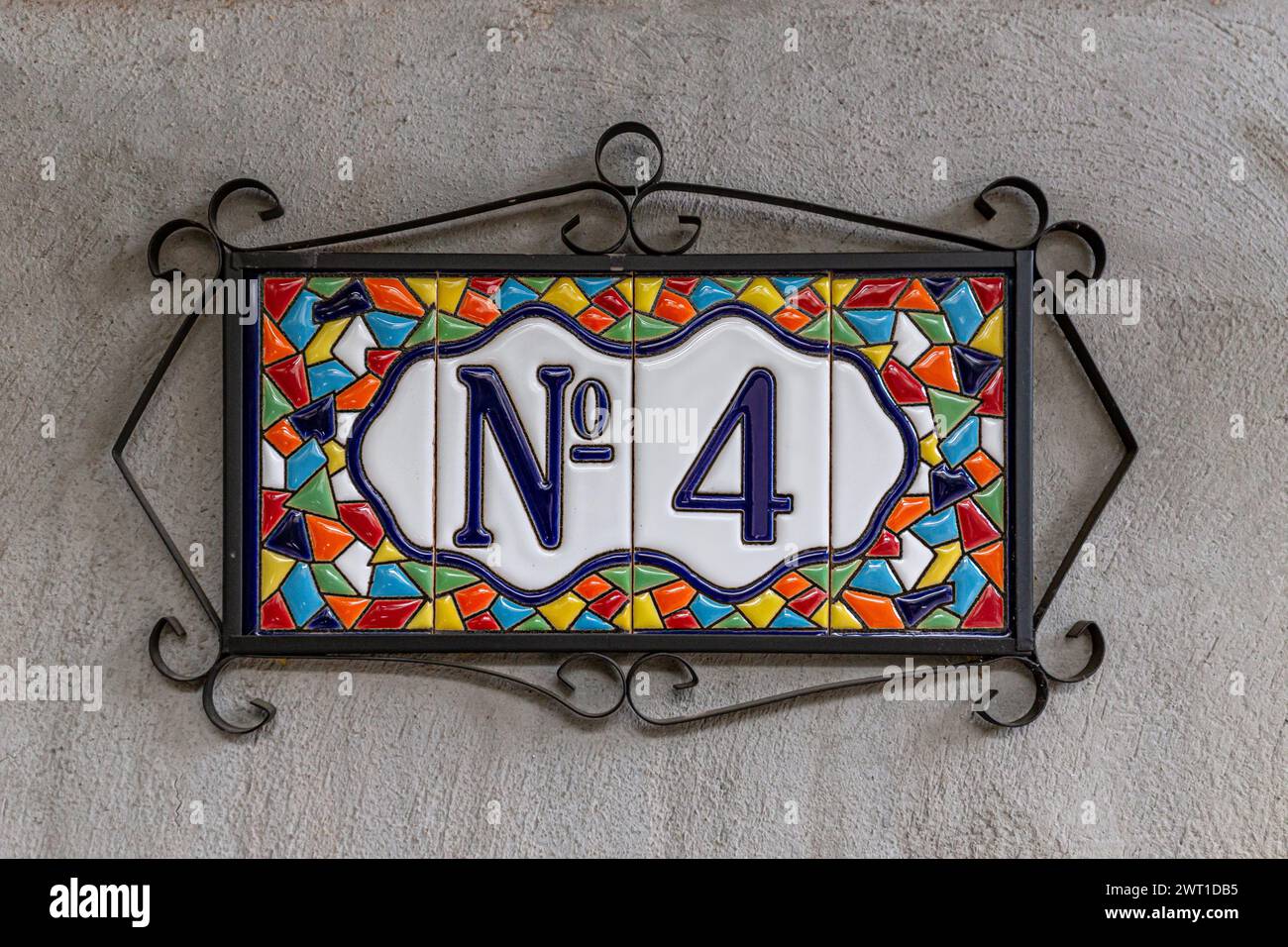 Ceramic mosaic plaque hi-res stock photography and images - Alamy