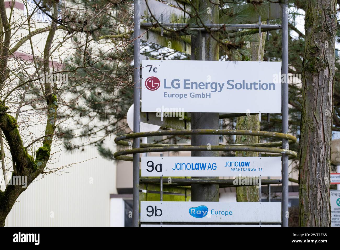 LG Energy Solution Ltd battery manufacturing company Advertising banner ...