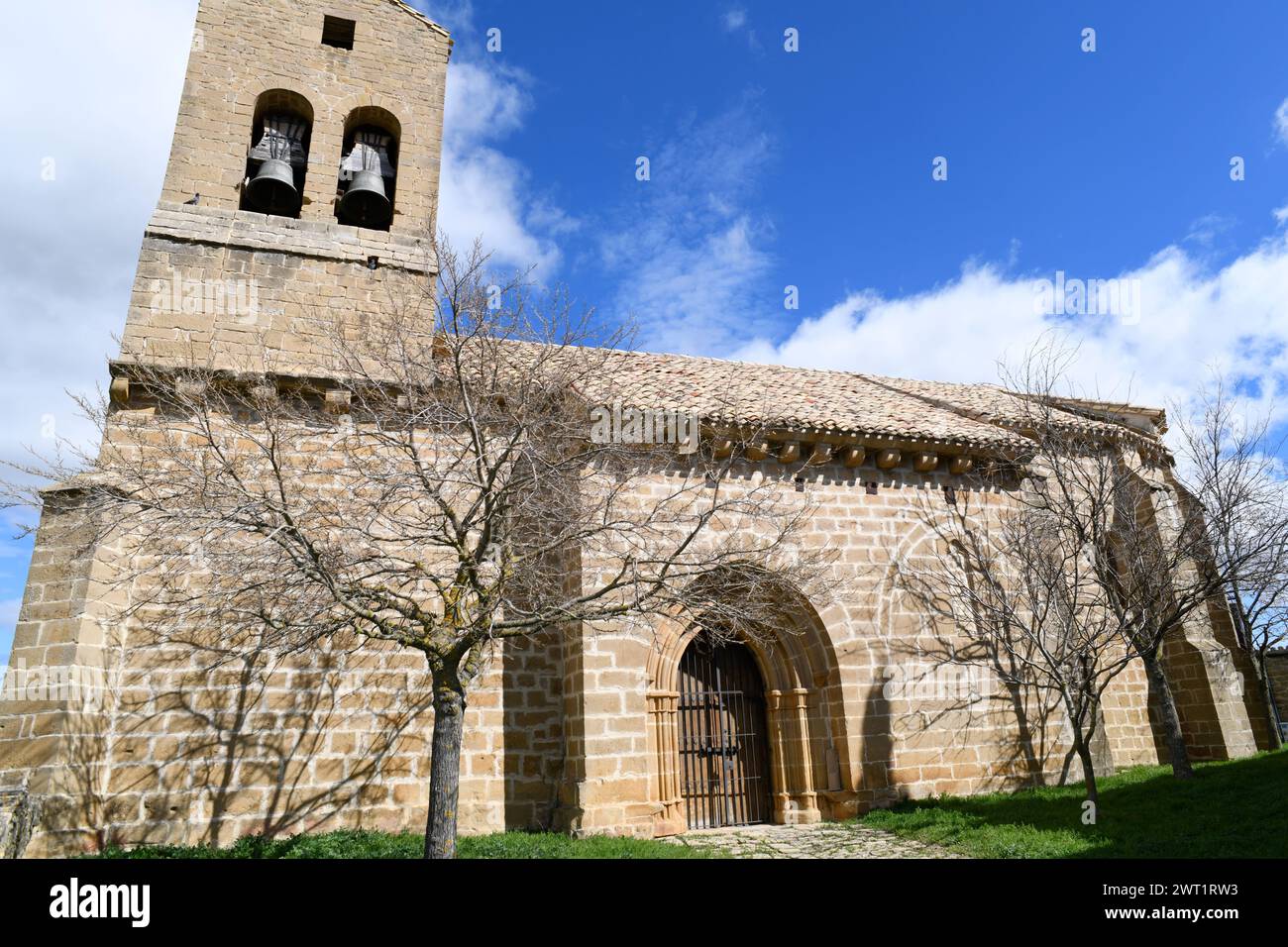 Nuestra Señora de la Asuncion church, protogothic 13-14th century ...