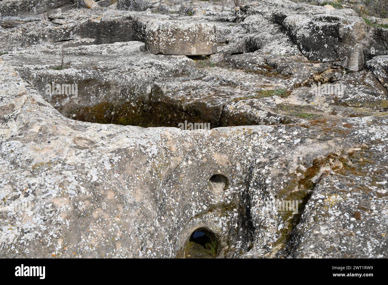 Trujal medieval rupestre hi-res stock photography and images - Alamy