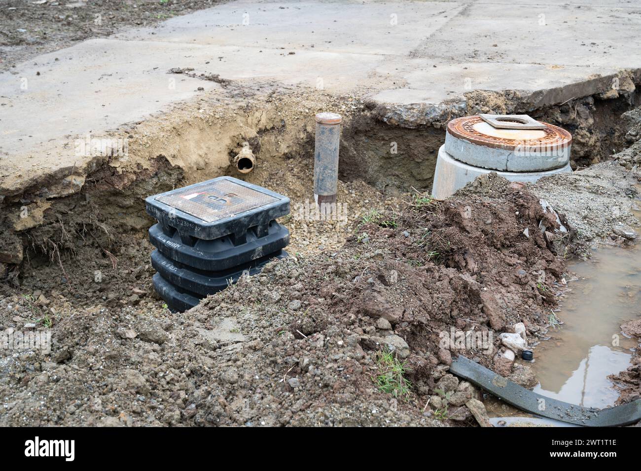 Replacement of water pipe leak, drain repair, emergency service ...