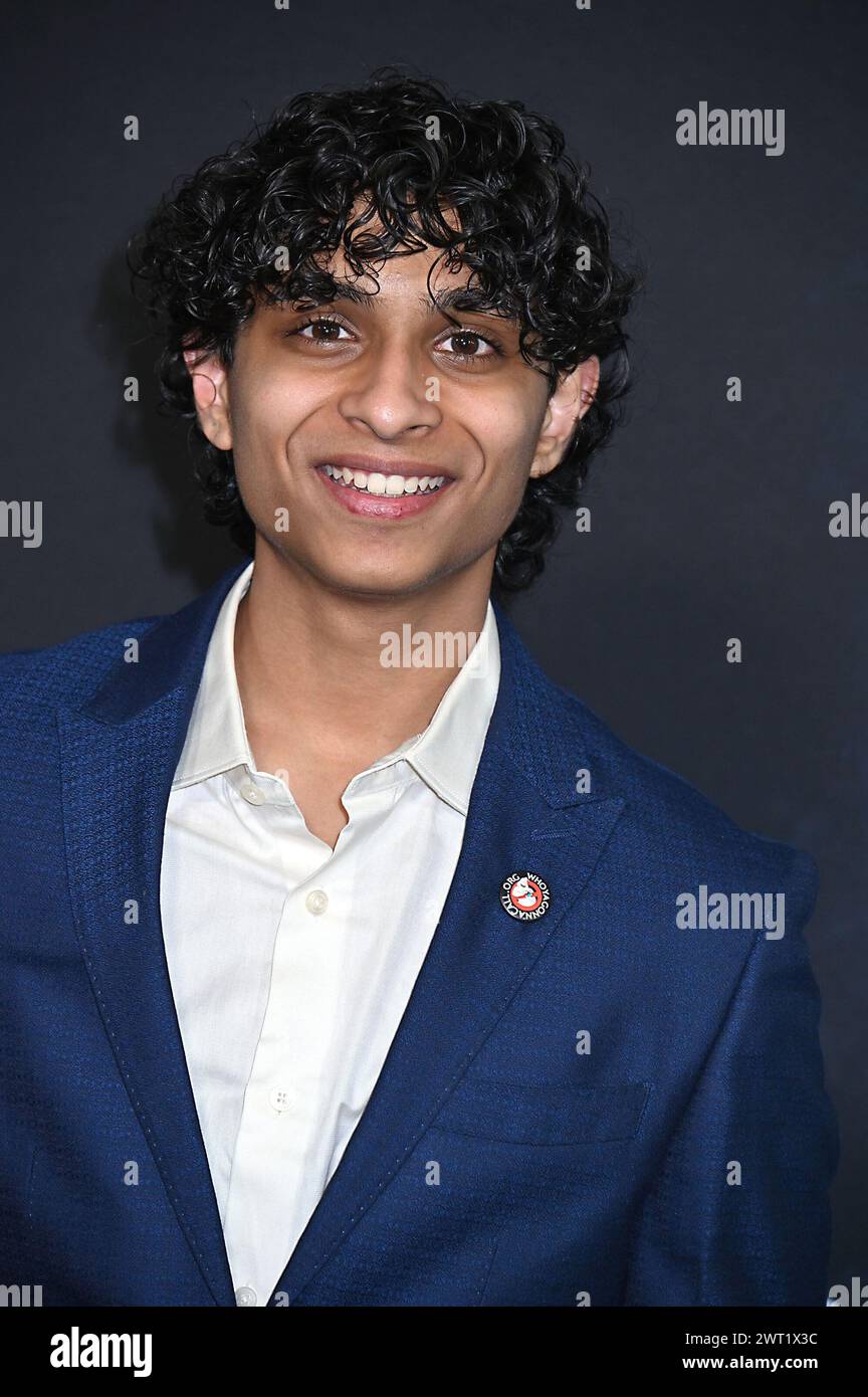 Ghostbusters frozen empire art hi-res stock photography and images - Alamy