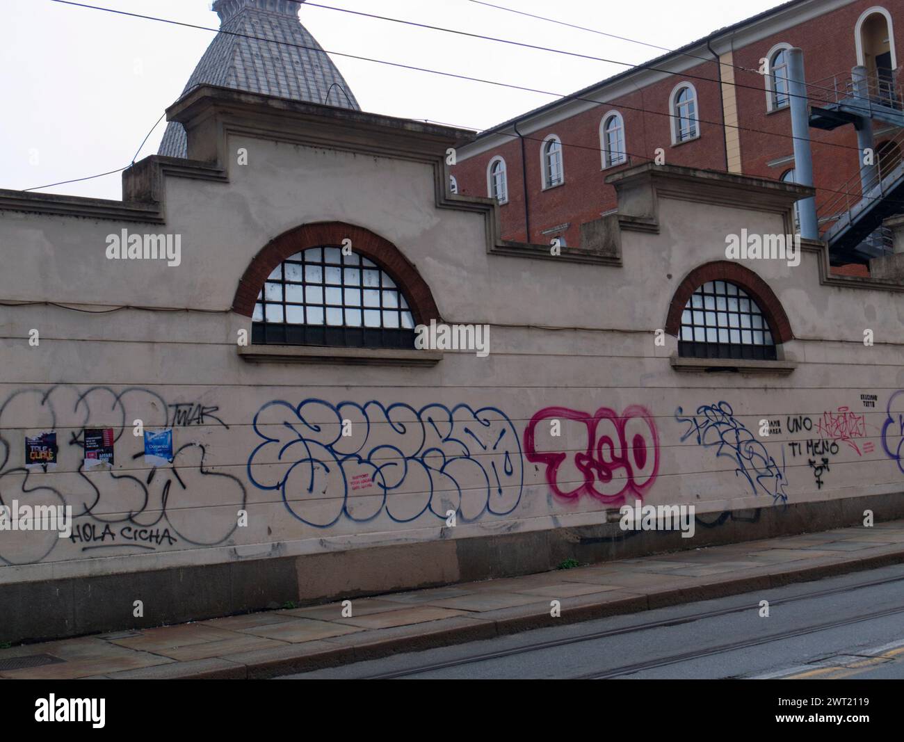 Graffiti on wall in Turin City centre, Italy Stock Photo - Alamy