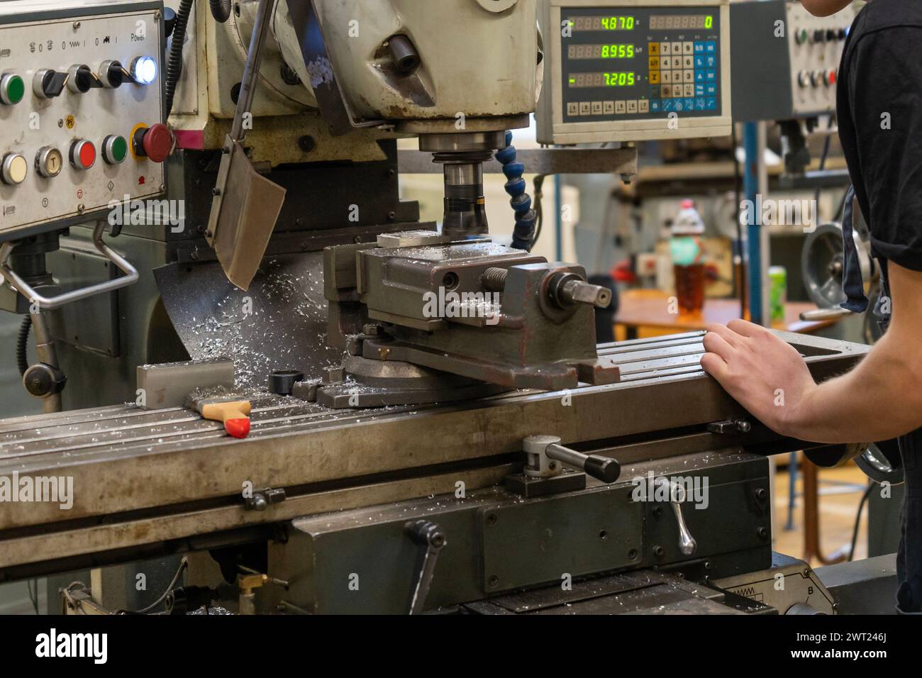 Metal fabrication workshop hi-res stock photography and images - Alamy