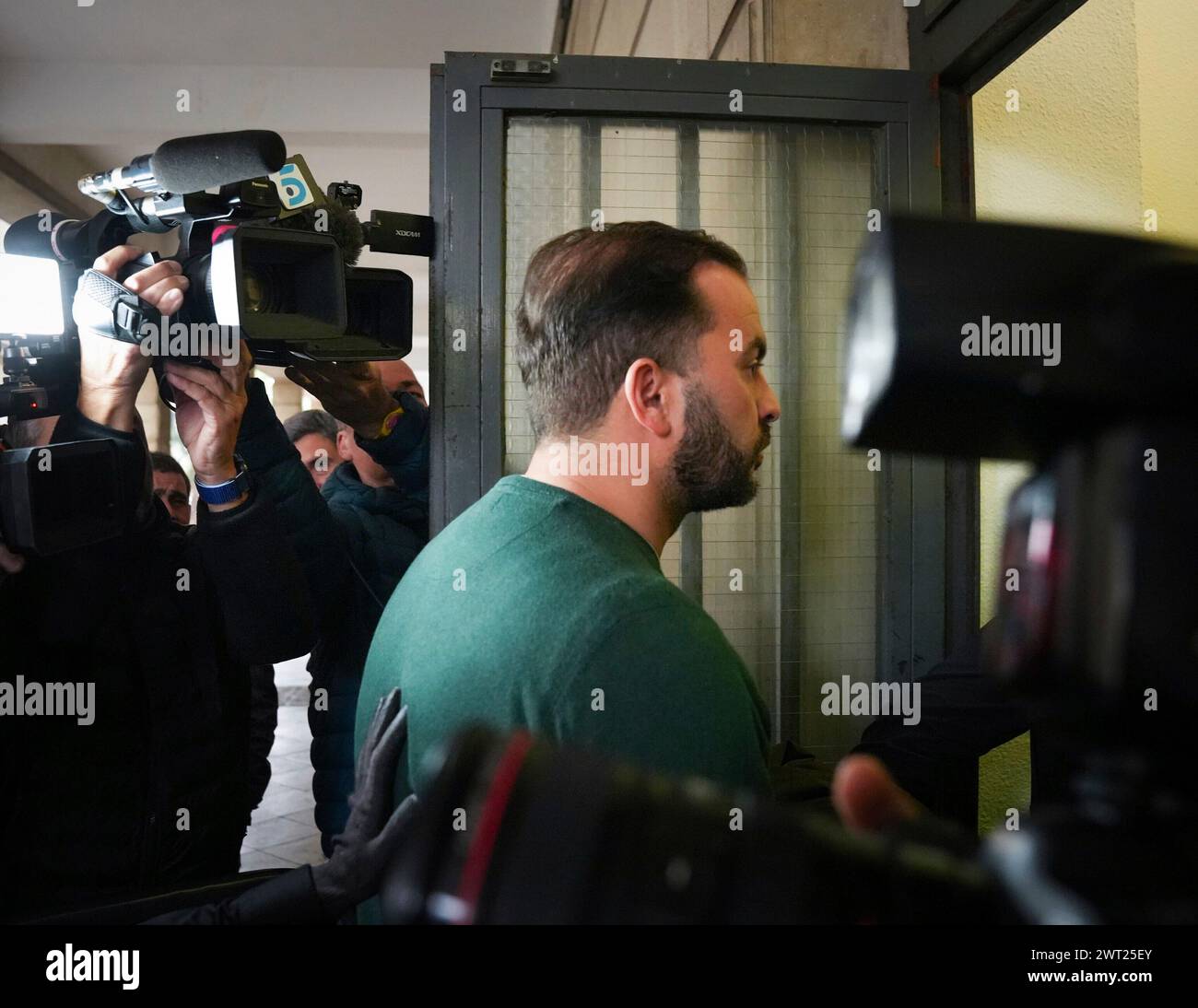 María del Monte's nephew, Antonio Tejado entering the courthouse to ...