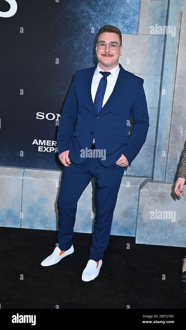 Nathan Orloff arrives at the NYC Premiere of "Ghostbusters: Frozen ...
