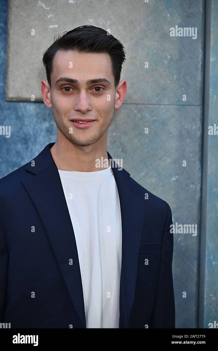 Ethan Berman arrives at the NYC Premiere of "Ghostbusters: Frozen ...