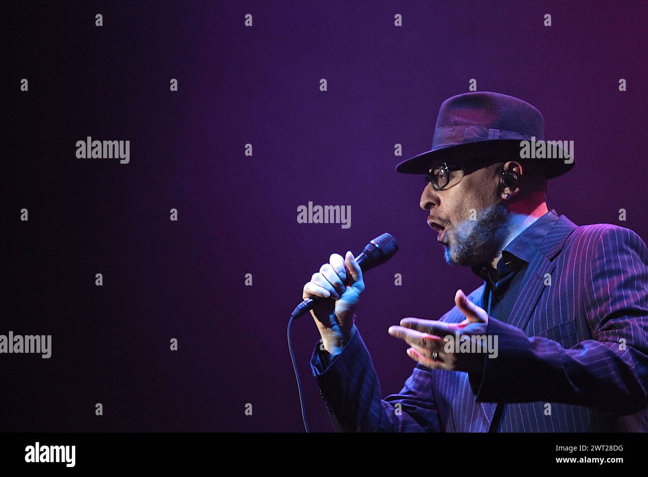 Mario biondi cantante hi-res stock photography and images - Alamy
