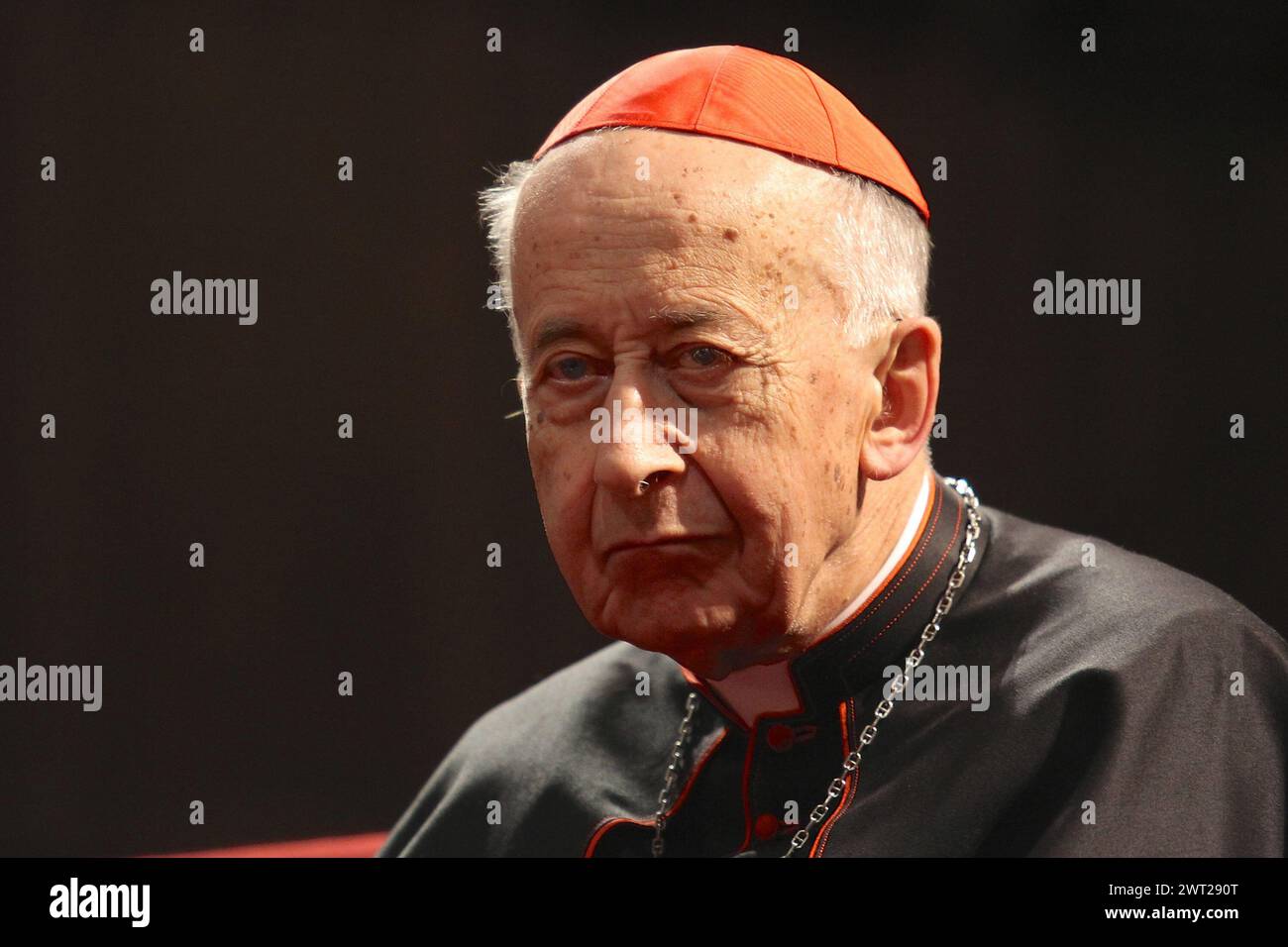 Camillo ruini hi-res stock photography and images - Alamy