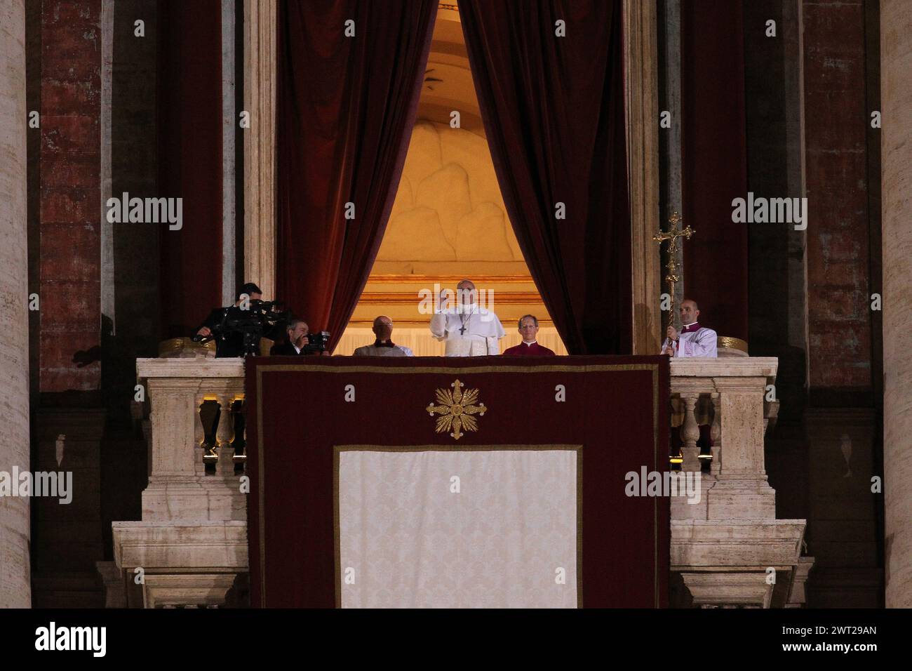 Pope Francis overlooking the balcony of St. Peter's Basilica, just ...
