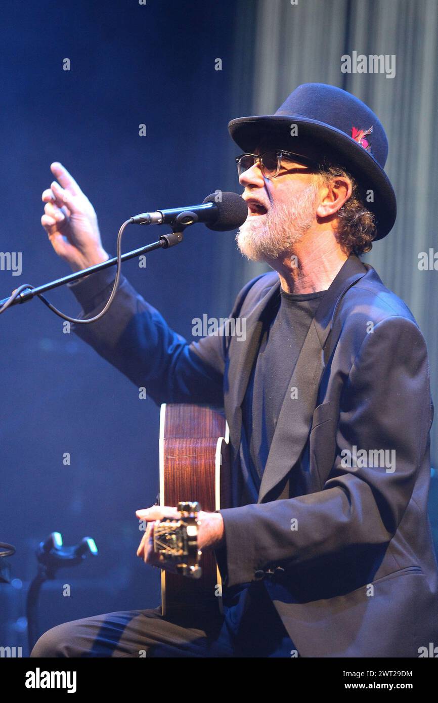 Italian singer Francesco De Gregori during the concert at Augusteo ...