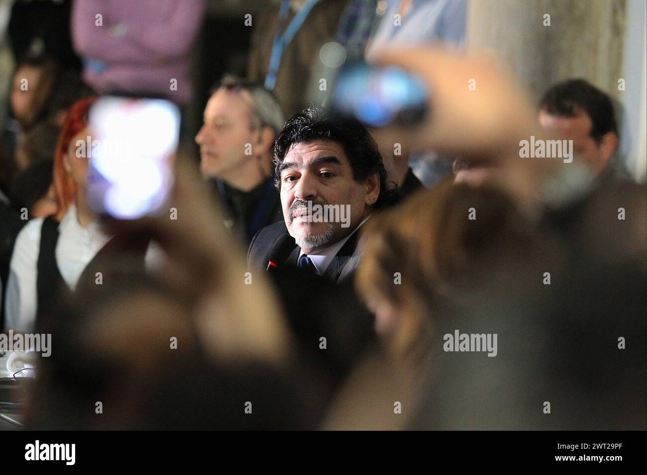 Diego Armando Maradona during a press conference in Naples Stock Photo ...