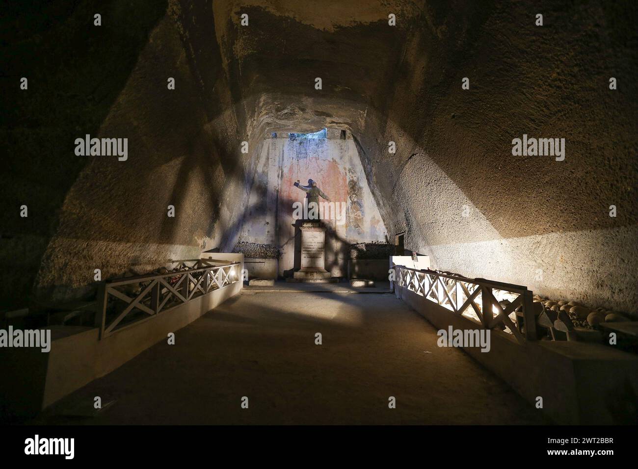Internal view of Fontanelle cemetery. Over 40,000 skulls and skeletons ...