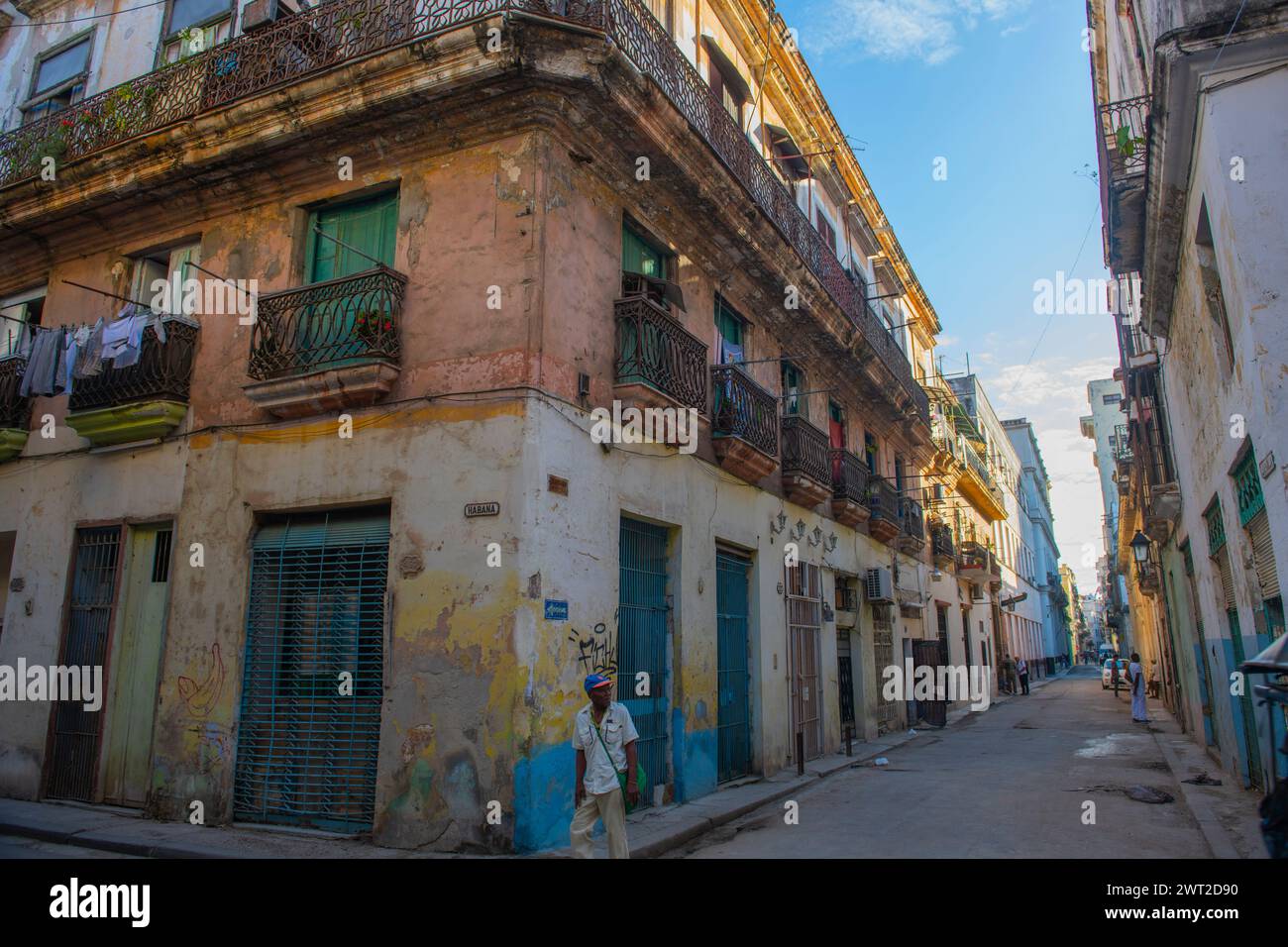 Historic buildings on Calle Lamparilla Street at Calle Habana Street in ...