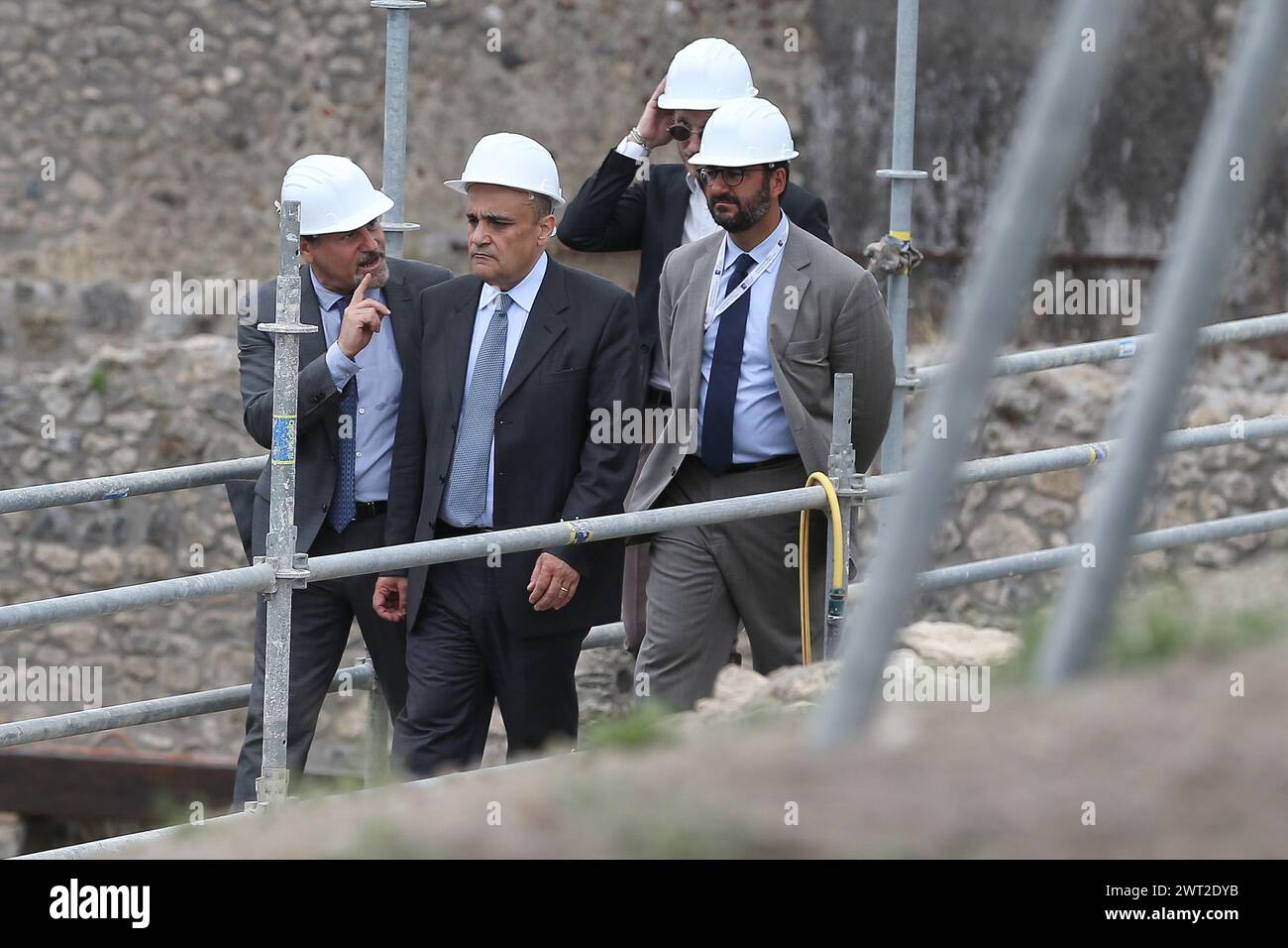 The Italian Minister of Cultural Heritage, Alberto Bonisoli ...