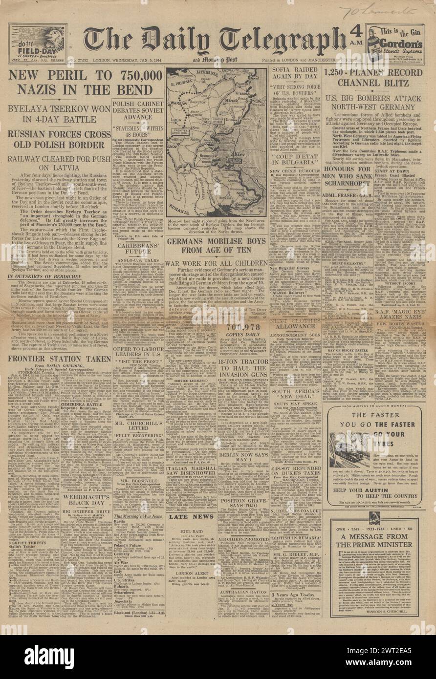 Hitler with manstein 1944 hi-res stock photography and images - Alamy