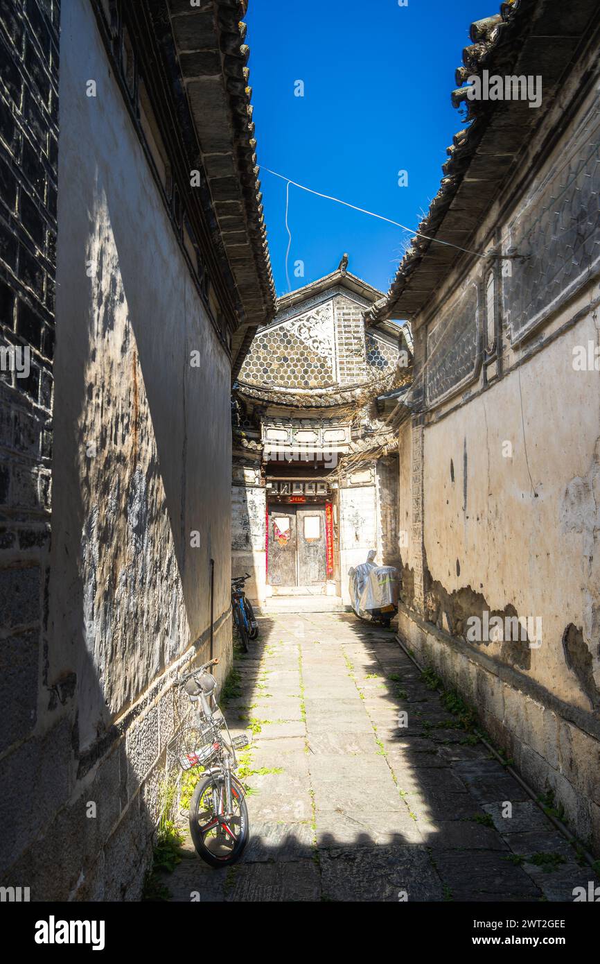 Xizhou ancient town hi-res stock photography and images - Alamy