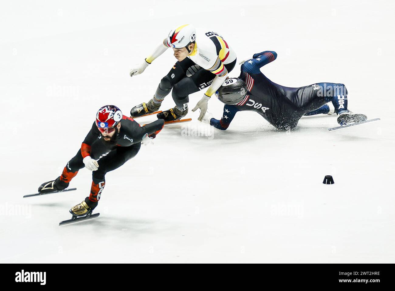 Adultering hi-res stock photography and images - Alamy