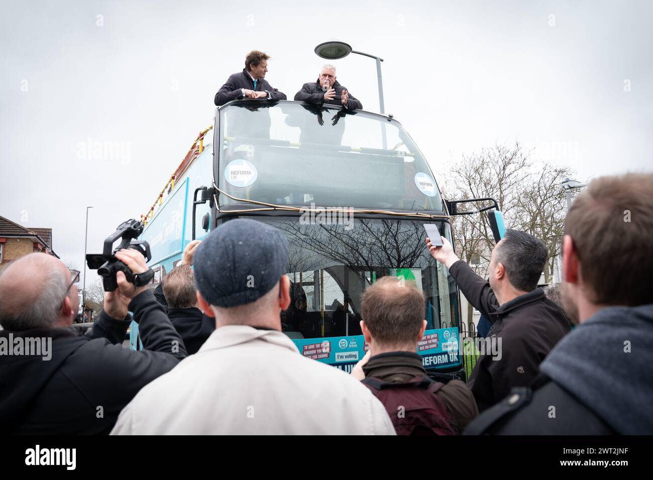 Reform UK leader Richard Tice (left) joins newly-defected former ...