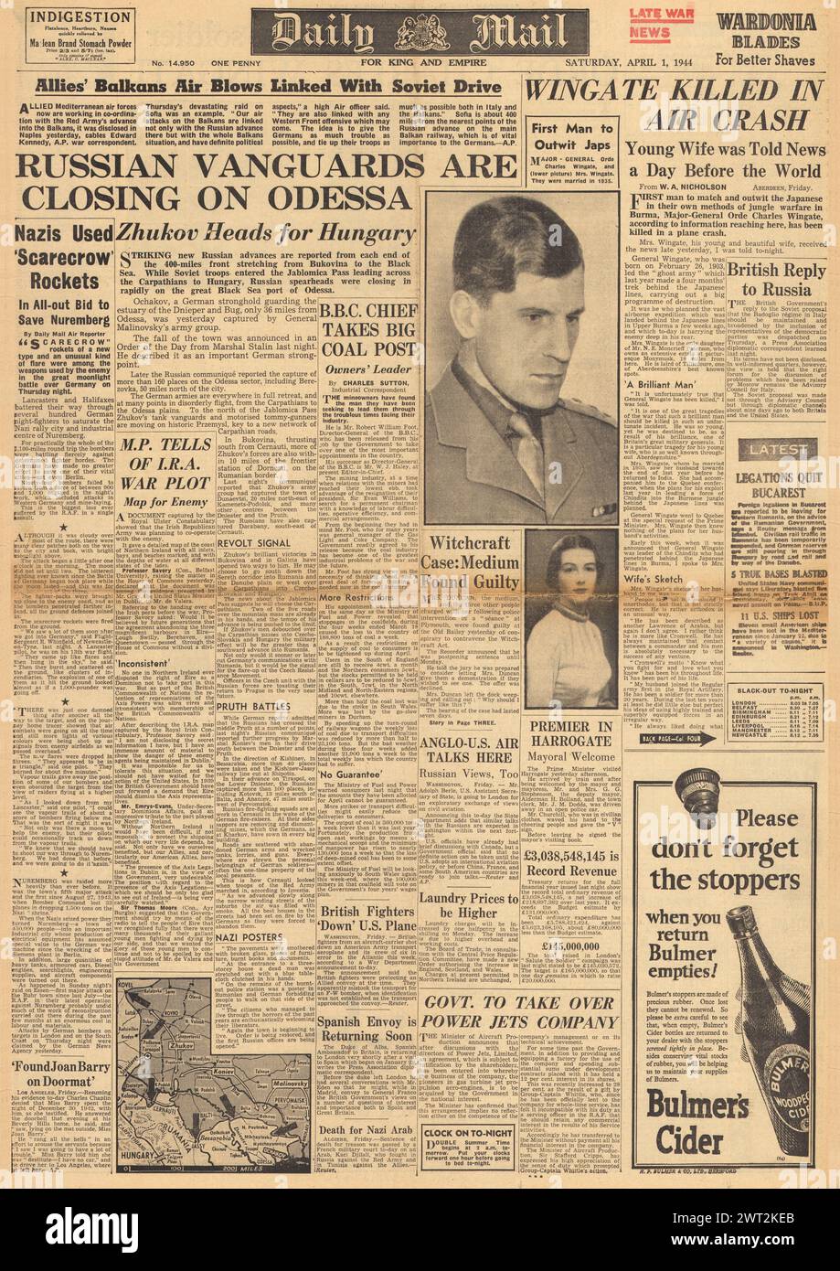 Mrs helen hi-res stock photography and images - Alamy