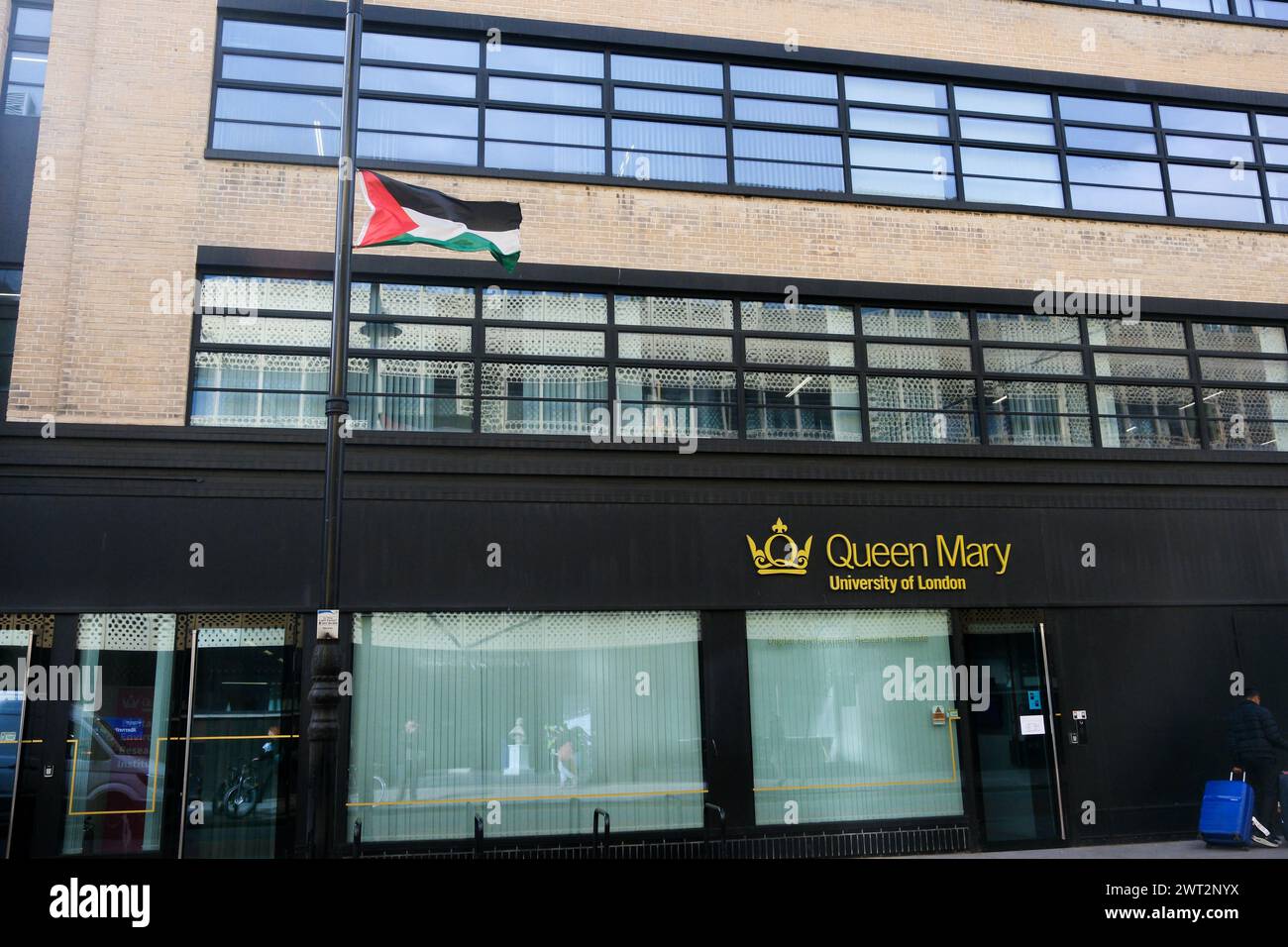 Whitechapel tower hamlets hi-res stock photography and images - Alamy