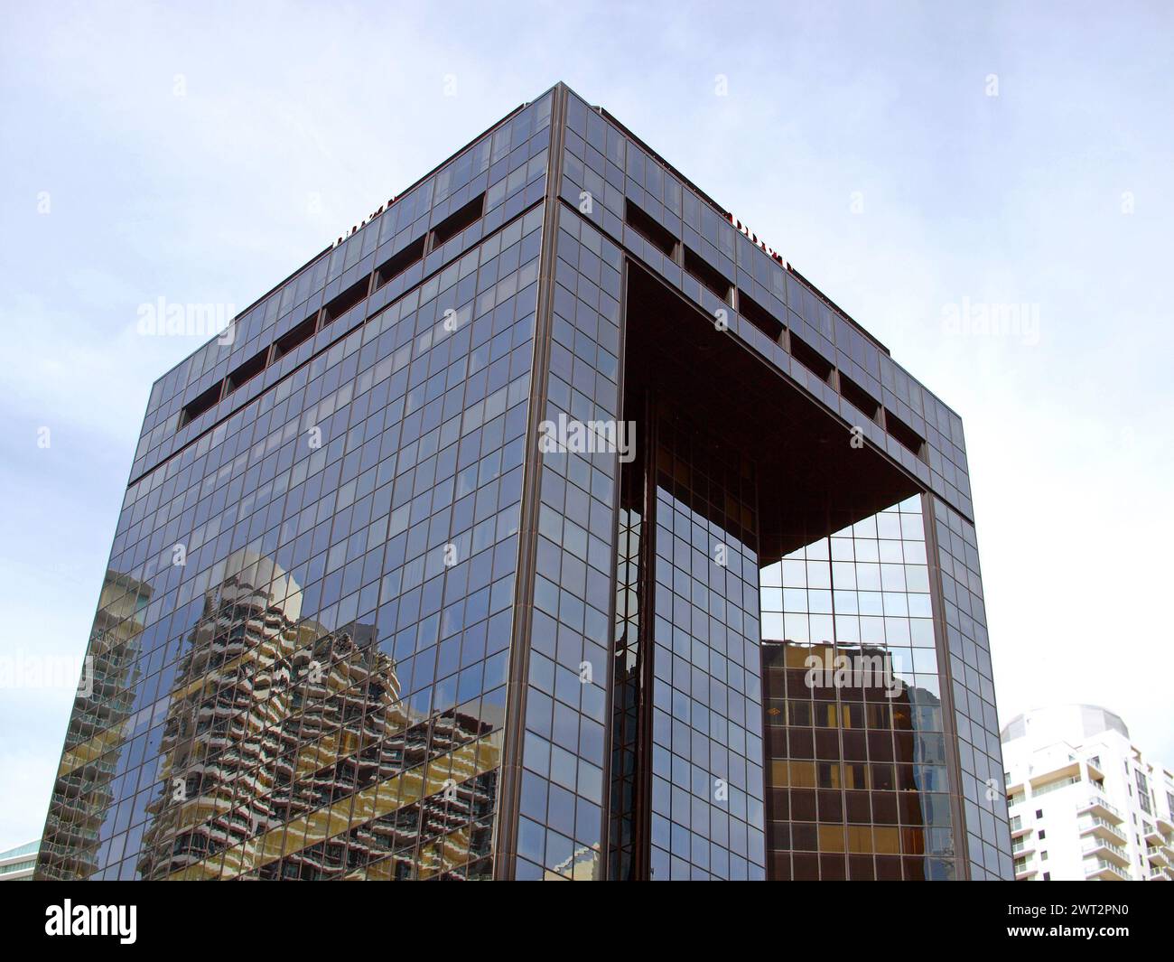 Miami building reflections hi-res stock photography and images - Alamy