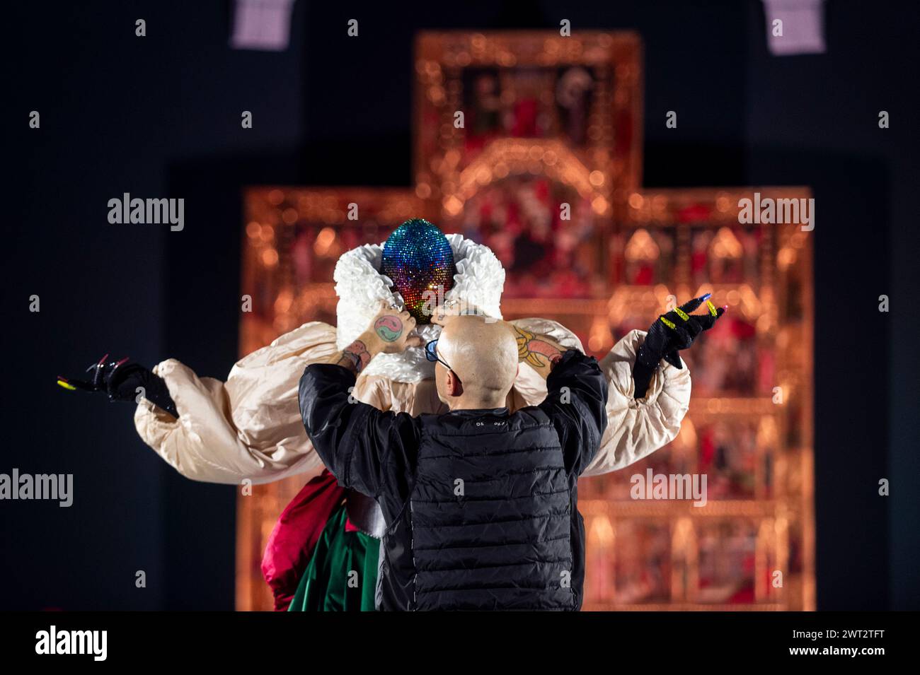 Live dressing with his muse hi-res stock photography and images - Alamy