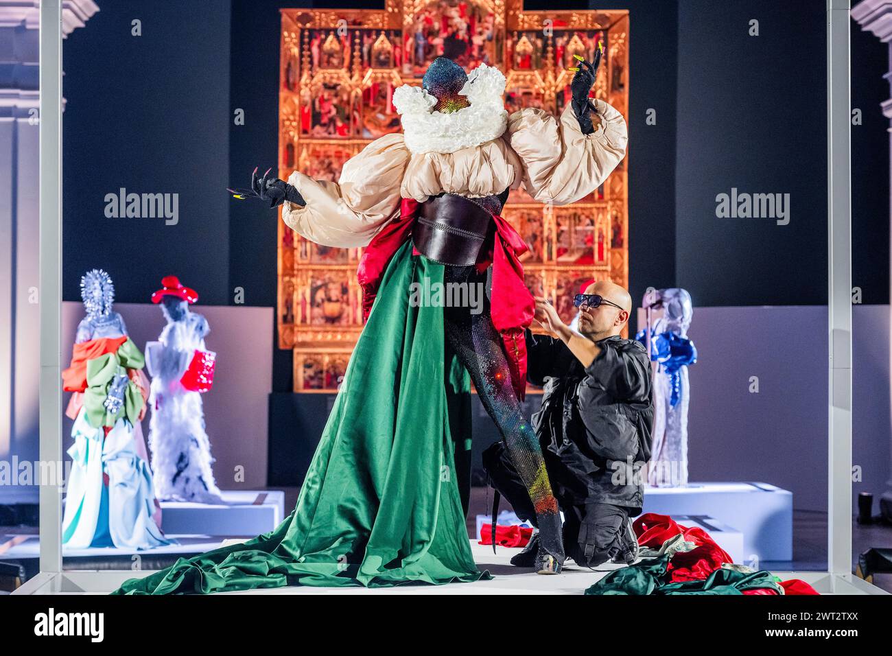 London, UK. 15th Mar, 2024. Colucci performs a live dressing with his ...