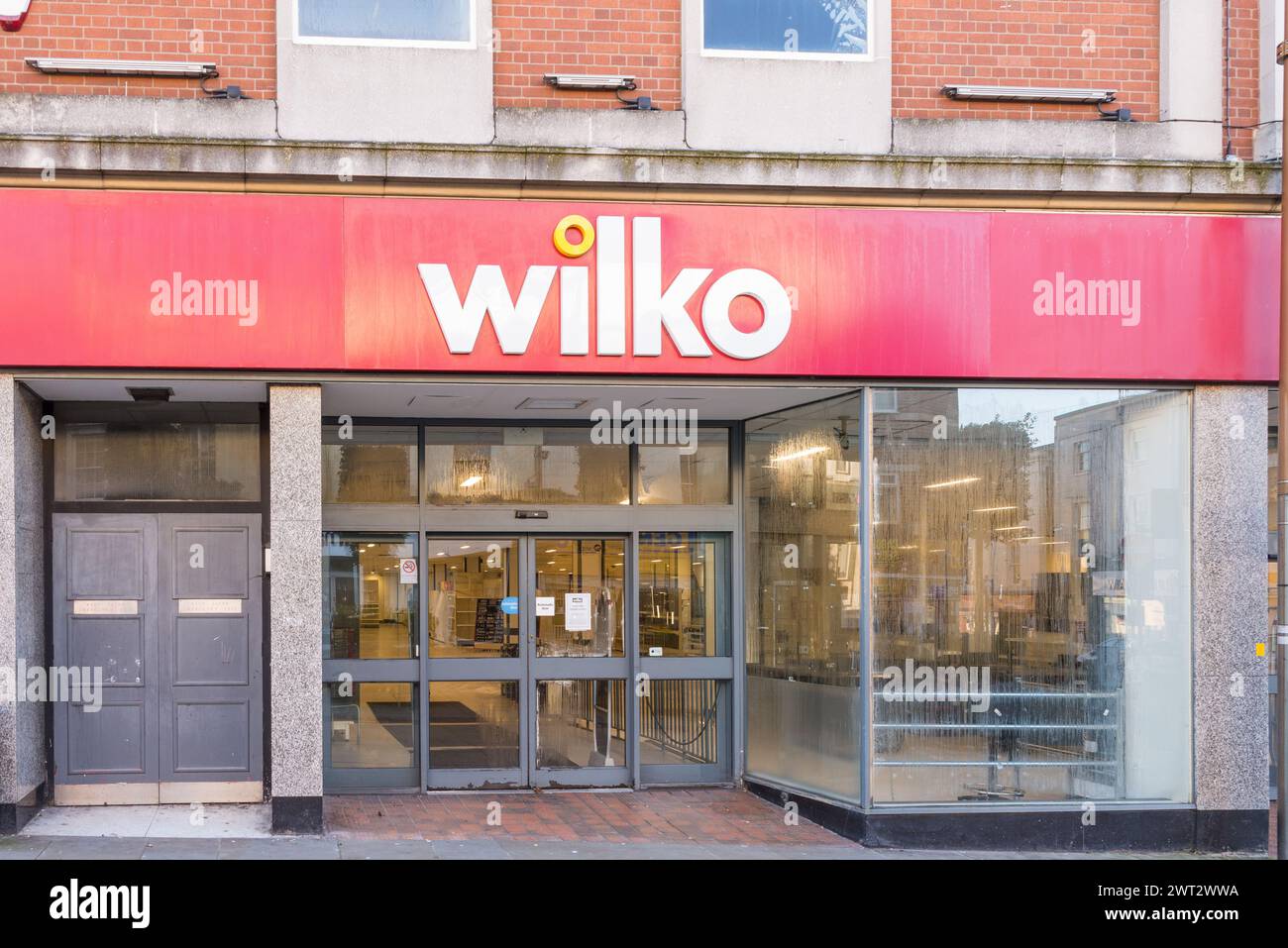 Empty Wilko shop to let in Dudley High Street, Dudley, West Midlands ...