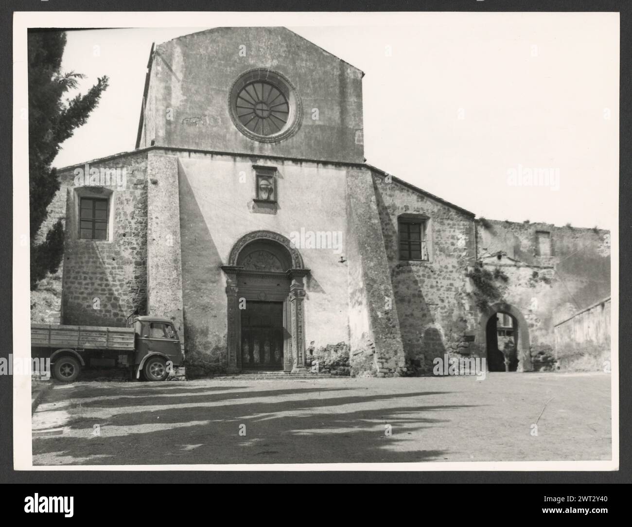Lazio Viterbo Tuscania S. Maria del Riposo. Hutzel, Max 1960-1990 Post-medieval: Renaissance ...