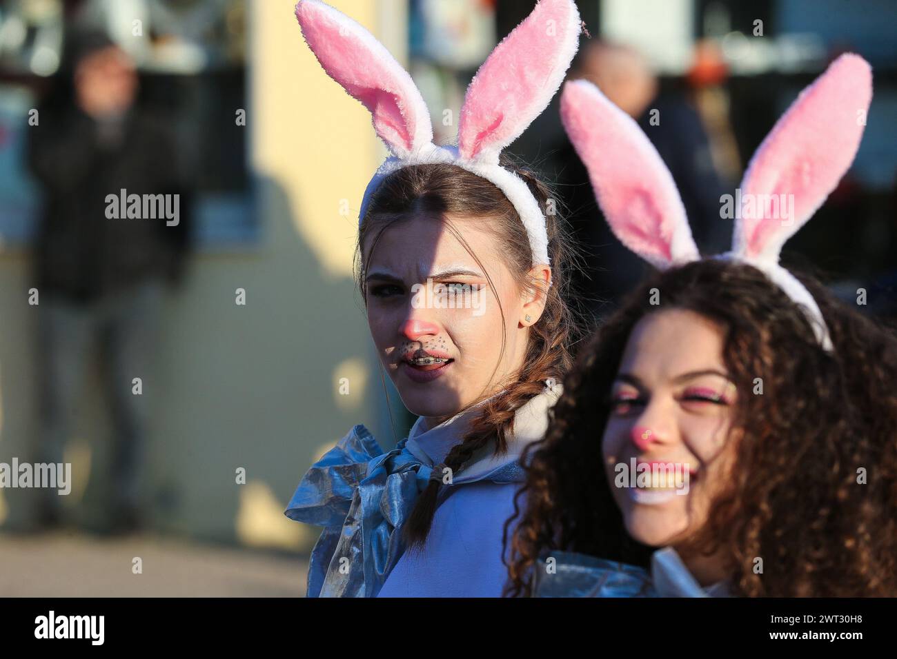 Disguised girls hi-res stock photography and images - Alamy