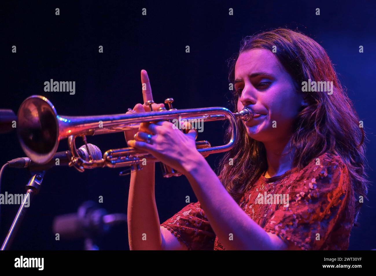 Jazz singer andrea motis hi-res stock photography and images - Alamy