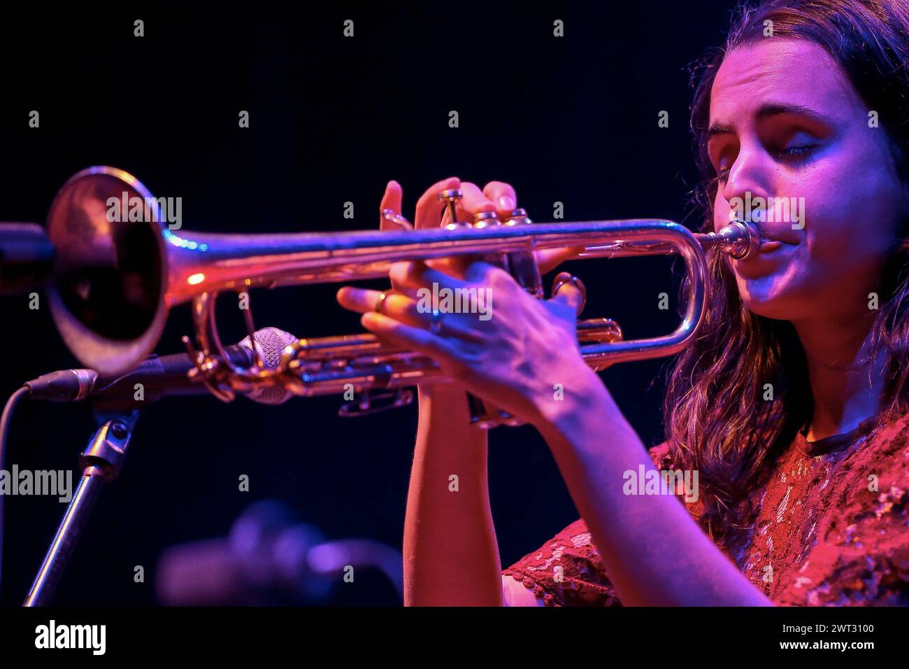 Jazz singer andrea motis hi-res stock photography and images - Alamy