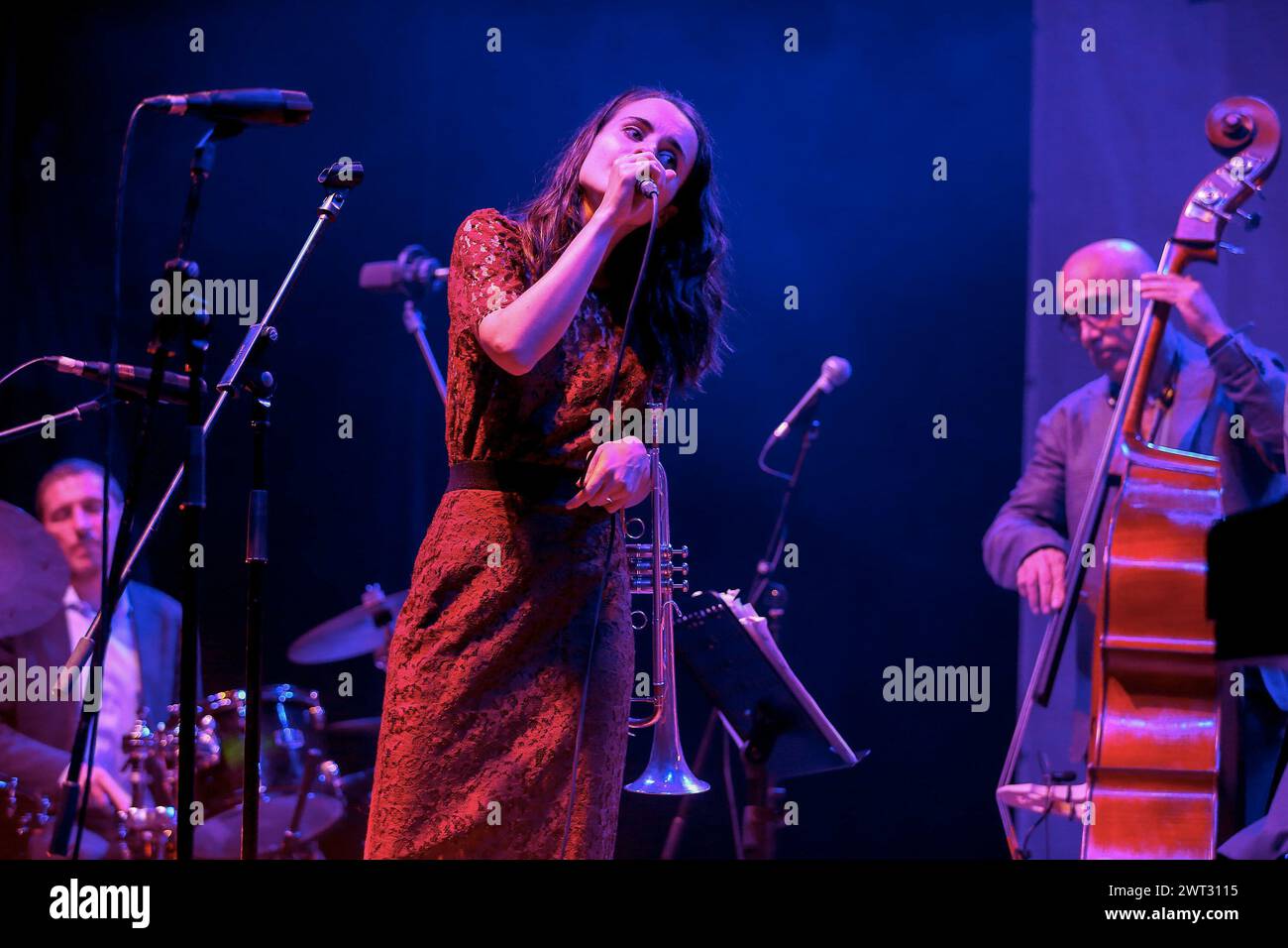 Jazz singer andrea motis hi-res stock photography and images - Alamy