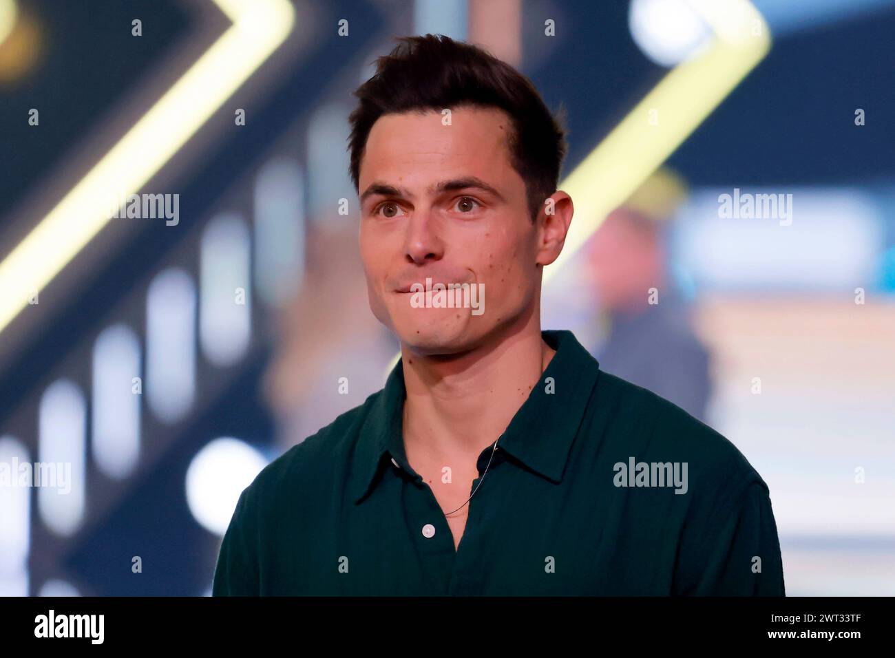 Reporter Cornelius Strittmatter in der zweiten Live-Show bei der 17 ...
