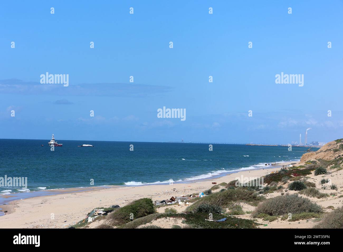War in gaza strip hi-res stock photography and images - Alamy
