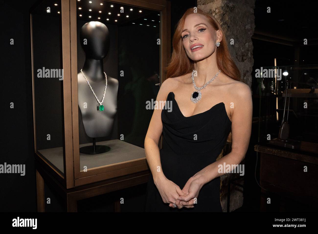 Jessica Chastain Damiani Gala Dinner - 100 Years of Passion Reportage ...