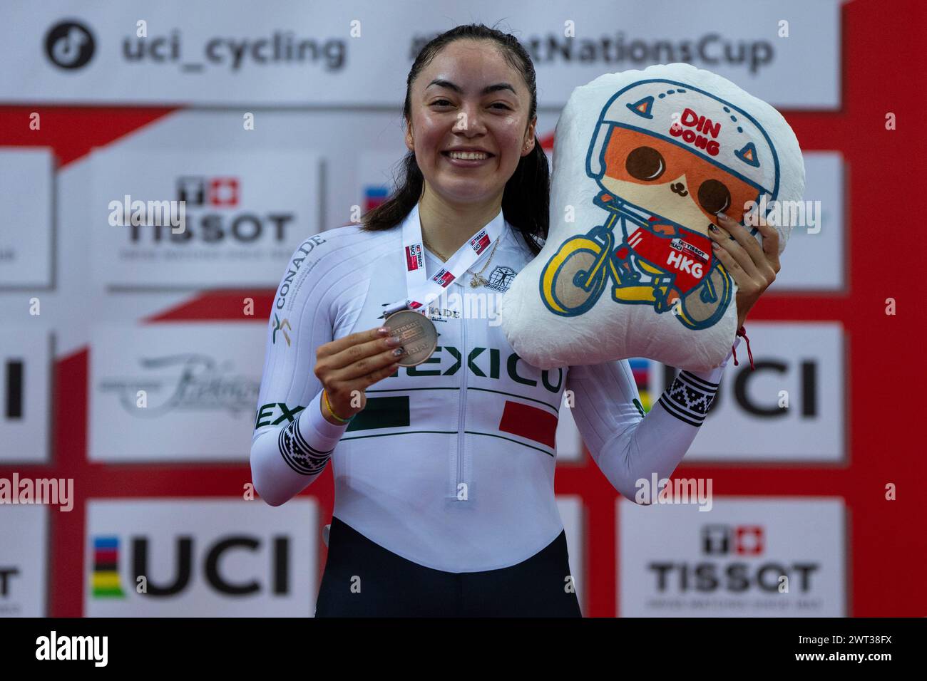 Acevedo Mendoza Yareli of team Mexico poses for photographs with her bronze medal during the ...