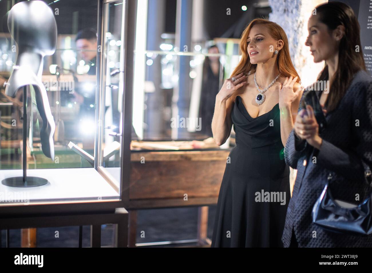 Jessica Chastain Damiani Gala Dinner - 100 Years of Passion Reportage ...