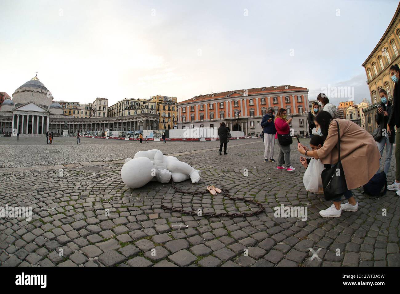 The sculpture of the artist Jacopo Cardillo, called Jago, entitled Look ...