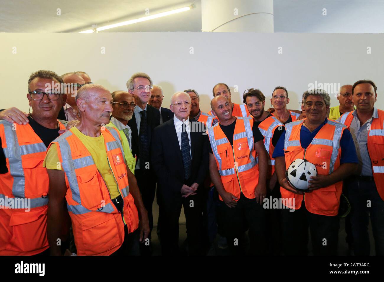 The mayor of Naples, Gaetano Manfredi (center left) with the Governor ...