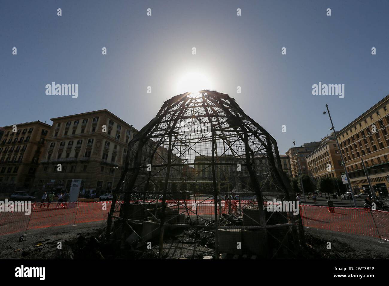 The structure of the giant Venus of the Rags by Michelangelo Pistoletto ...