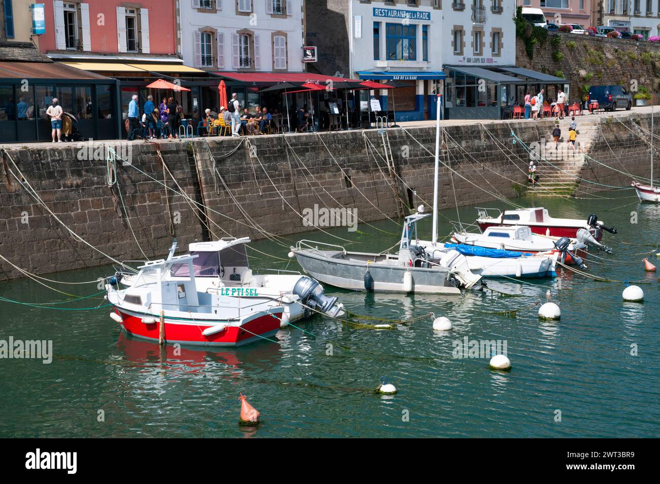 Rosmeur harbour, Douarnenez, Finistere (29), Brittany, France Stock ...