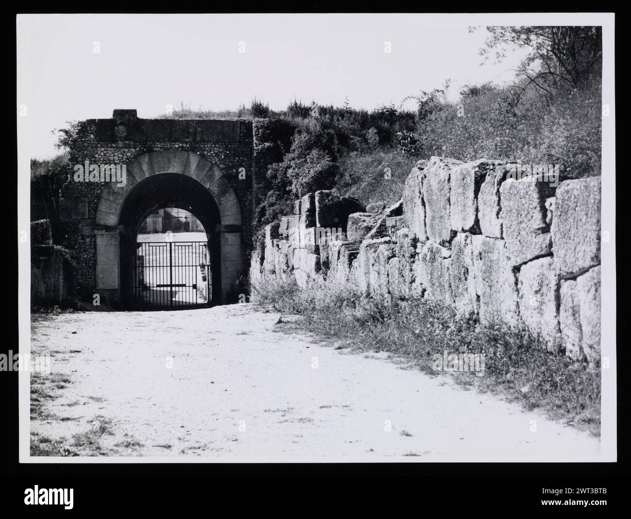Abruzzo Alba Fucens General views. Hutzel, Max 1960-1990 Roman ...