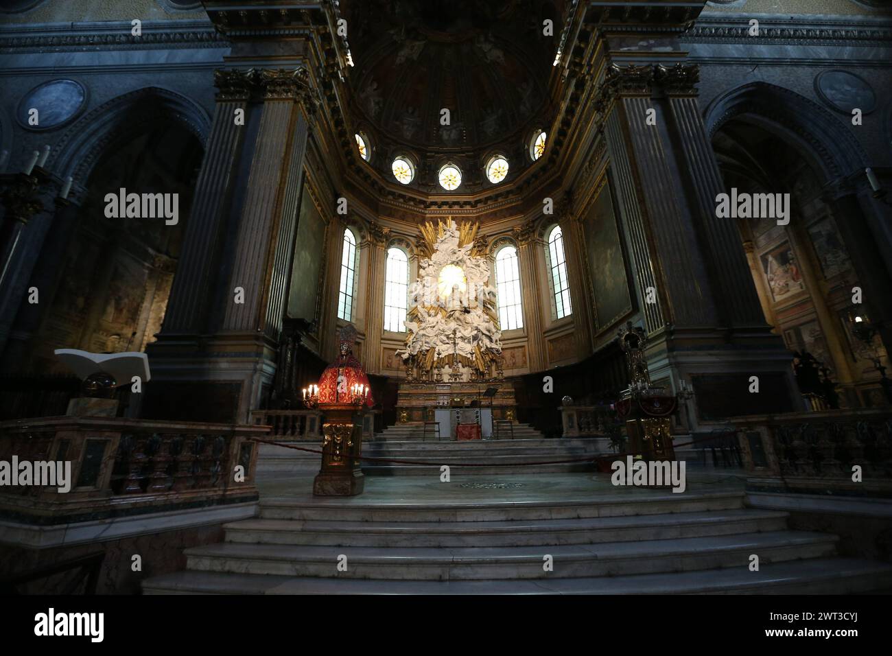 The bust of San Gennaro, on the altar of the Cathedral of Naples ...