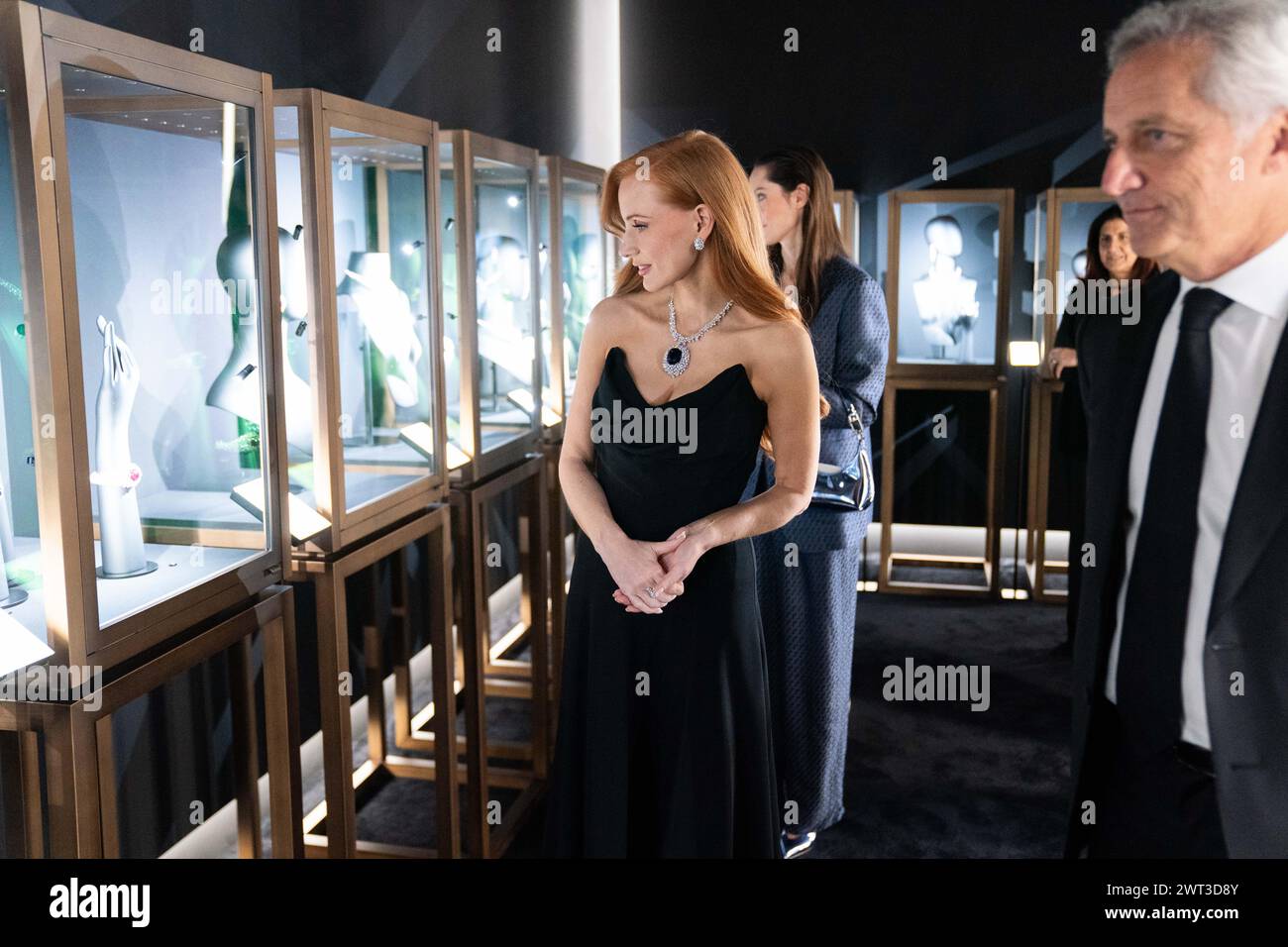Jessica Chastain Damiani Gala Dinner - 100 Years of Passion Reportage ...