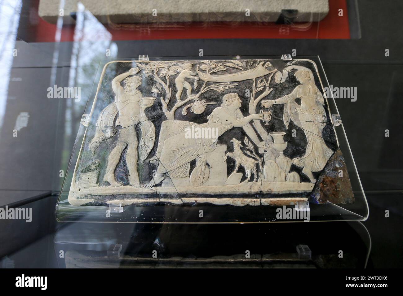 A bas-relief in the exhibition "Art and Sensuality in the Houses of ...