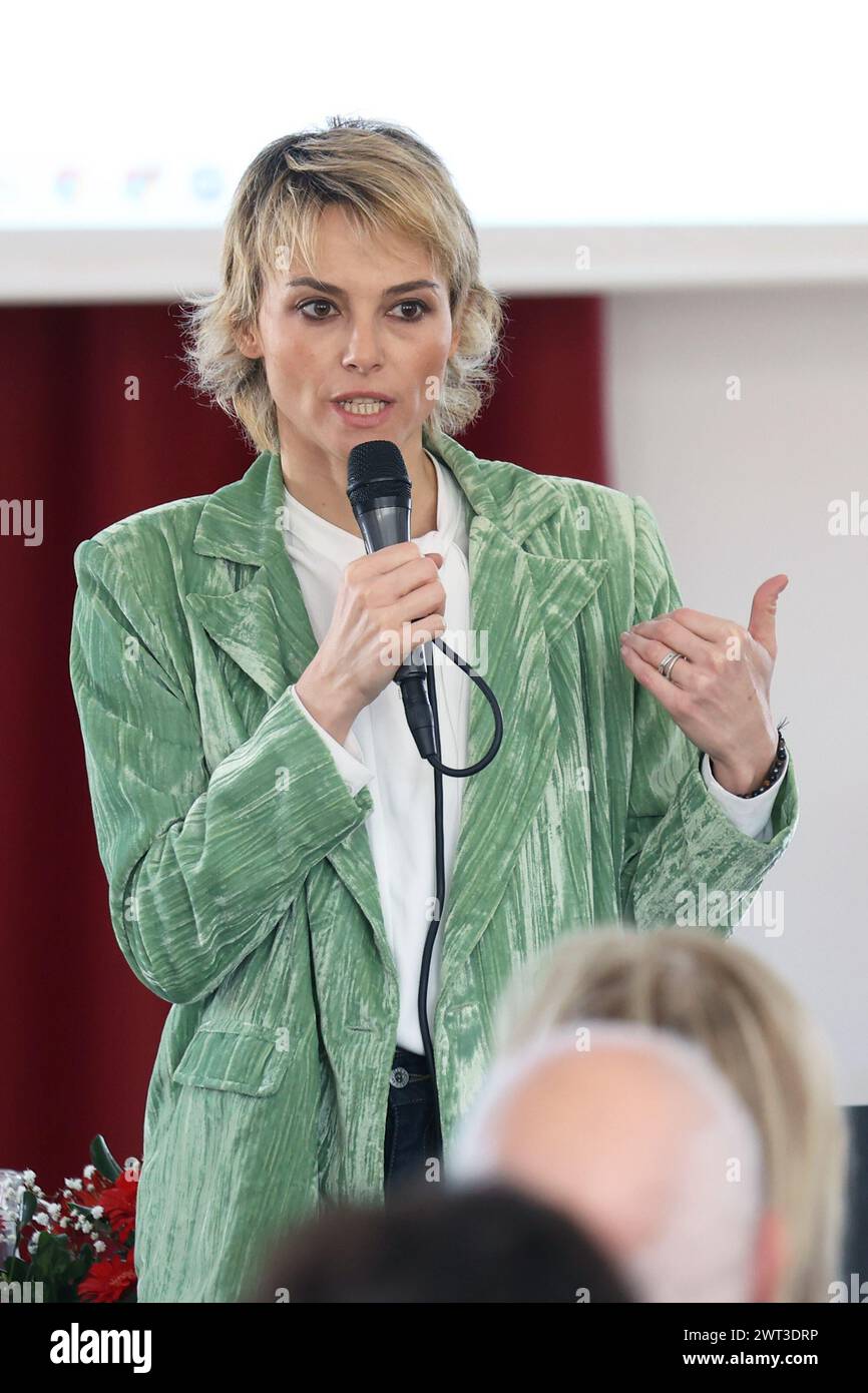 in the photo Francesca Fialdini Stock Photo - Alamy