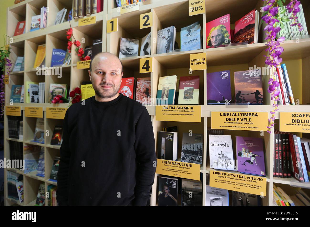 Rosario esposito la rossa hi-res stock photography and images - Alamy