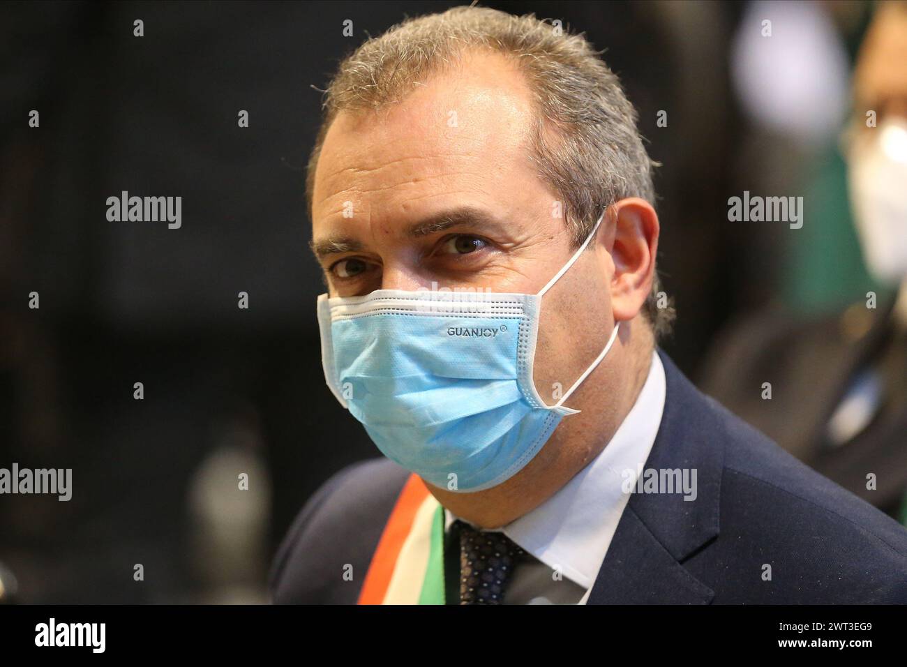The mayor of Naples. Luigi de Magistris, with a mask to protect himself ...